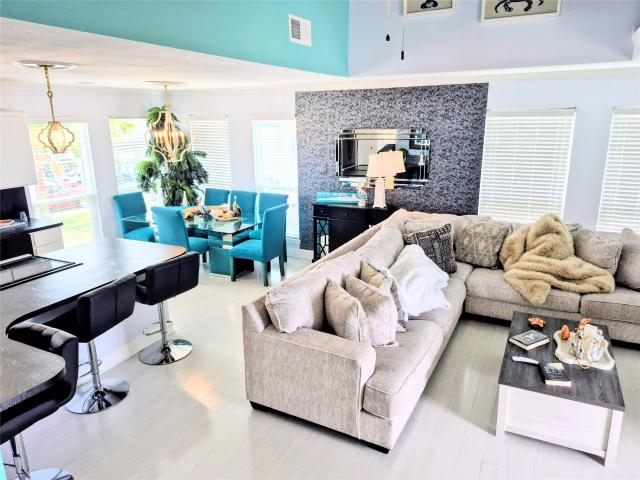 1122 Makatea St, Tiki Island, TX 77554 | MLS #89314 | Compass