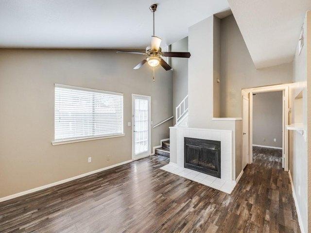 1122 Millview Dr Unit 2402, Arlington, TX 76012