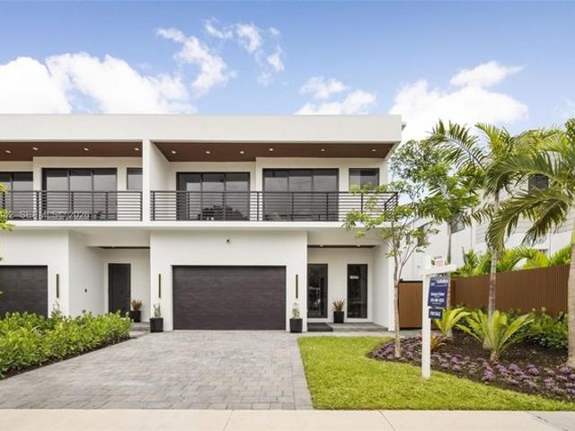 1122 NE 10th Ave, Fort Lauderdale, FL 33304