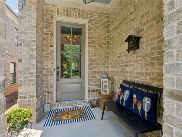 1122 Blackshear Drive