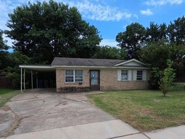 1122 Curtis Dr, Garland, TX 75040