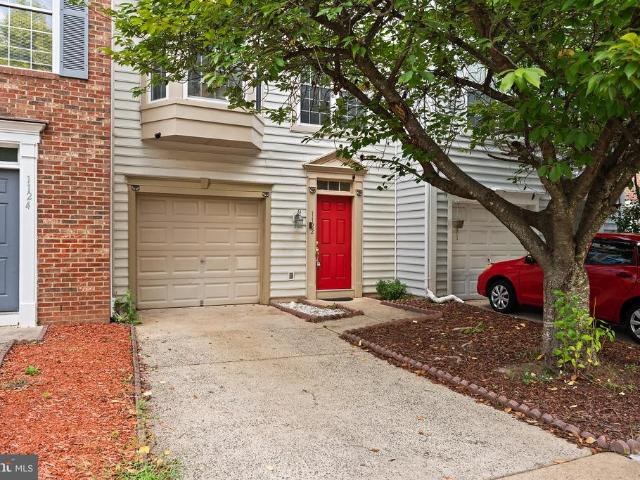 1122 Cypress Tree Place