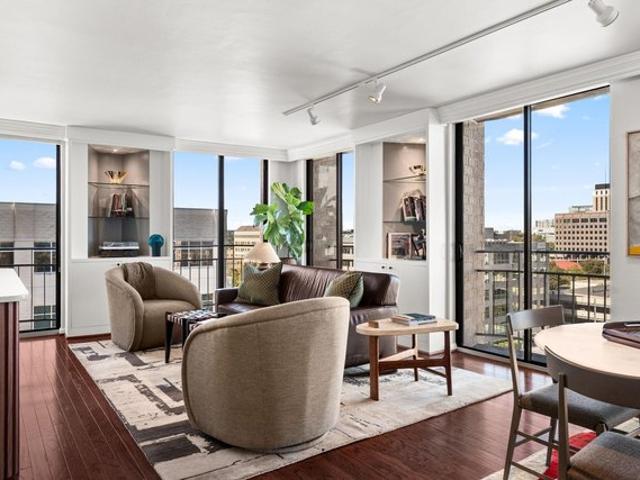 1122 Colorado St Apt 1202, Austin, TX 78701