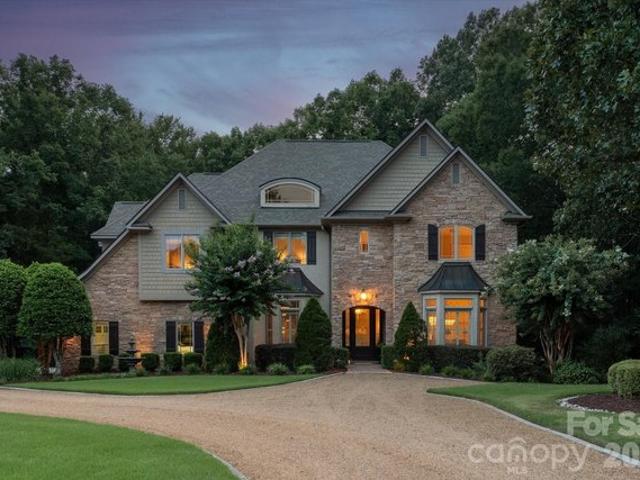 1122 Dobson Dr, Waxhaw, NC 28173
