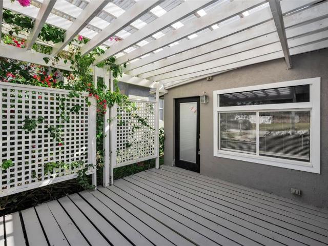 1122 E Oakwood St, Tarpon Springs, FL 34689 | MLS #TB8465