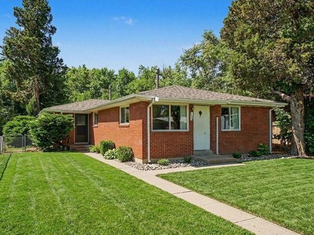 1122 Gard Pl, Loveland, CO 80537
