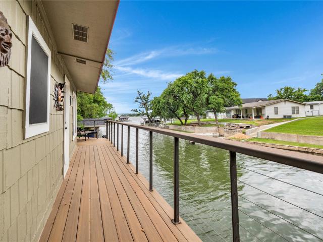 1122 Hill Circle East Dr