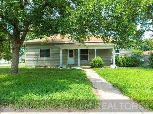 1122 Indian St, Saint Paul, NE 68873