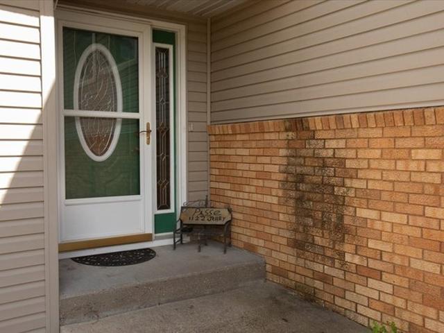 1122 Jerry Ave, Durand, WI 54736