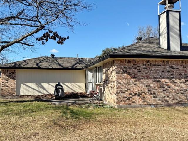 1122 Pyramid Drive