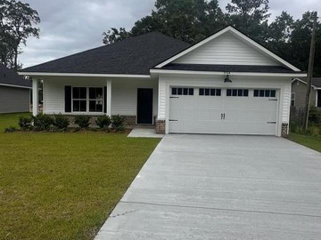 1122 Poppleton Dr, Hinesville, GA 31313