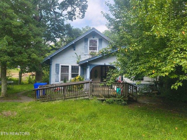 1122 Ruritan Rd, Harriman, TN 37748