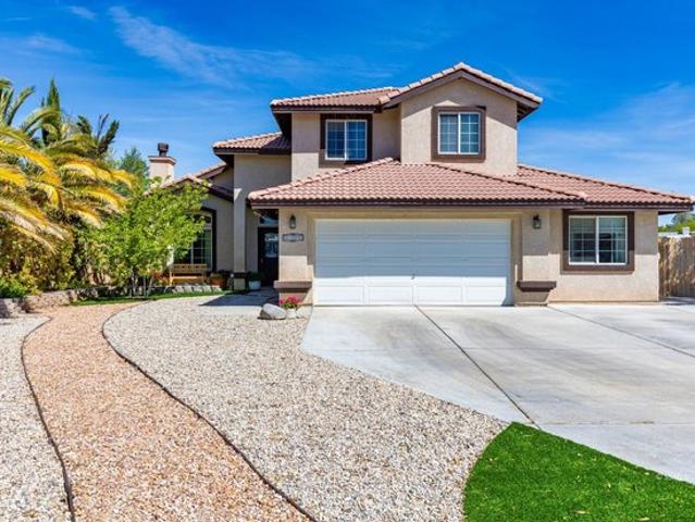 1122 Rebecca Ave, Ridgecrest, CA 93555