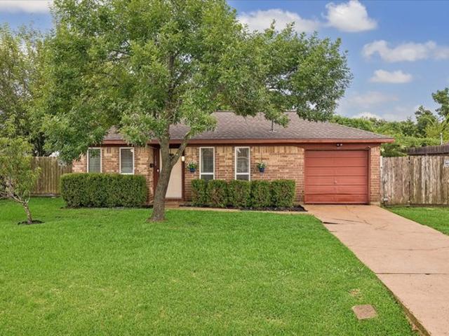 1122 Sunny Dr, Houston, TX 77037
