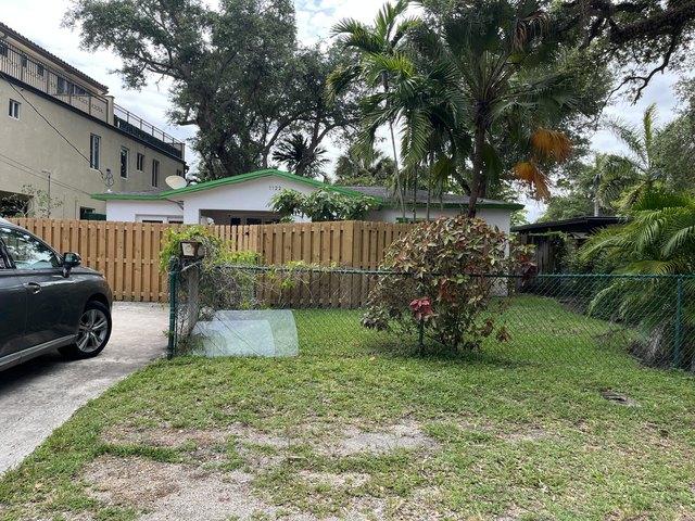 1122 SW 8th Ter, Fort Lauderdale, FL 33315