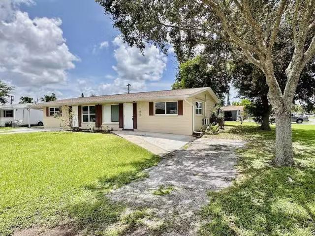1122 Vineyard Street 1 1122 Vineyard St #1