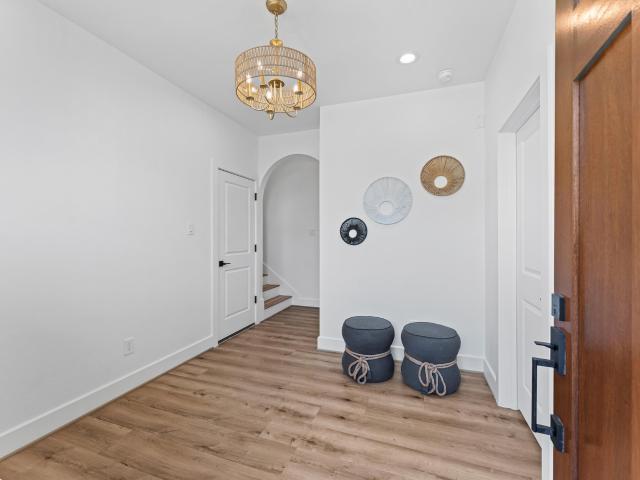 1122 W 17th Street C