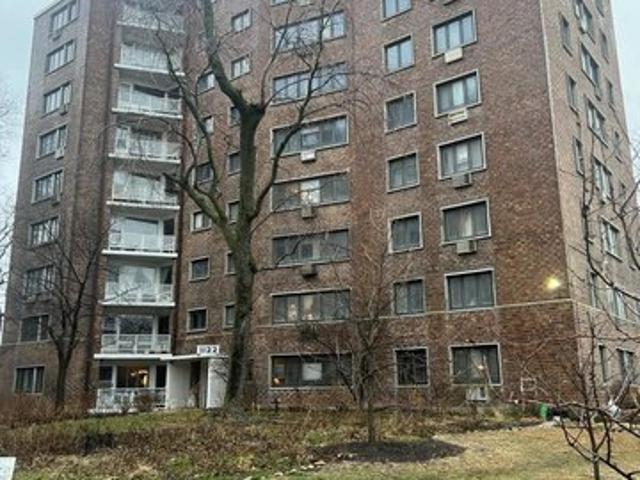 1122 W Lunt Ave Apt 6C, Chicago, IL 60626