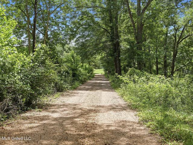 1122 Willis Cotton Road