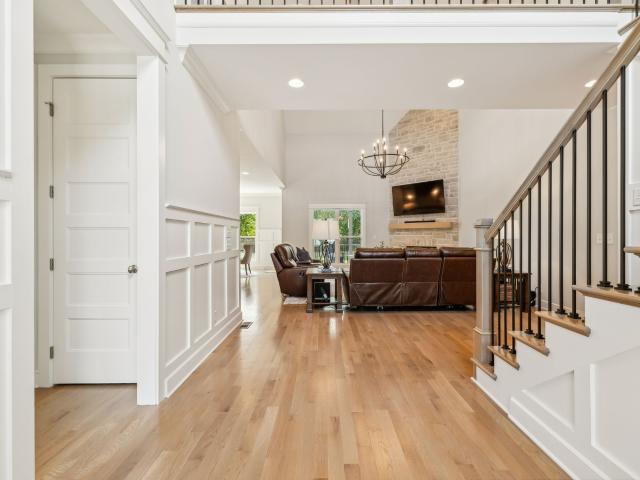 1122 Willow Springs Dr