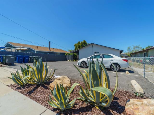 1122 24 Oro St, El Cajon, CA 92021 | MLS #260008 | Compass