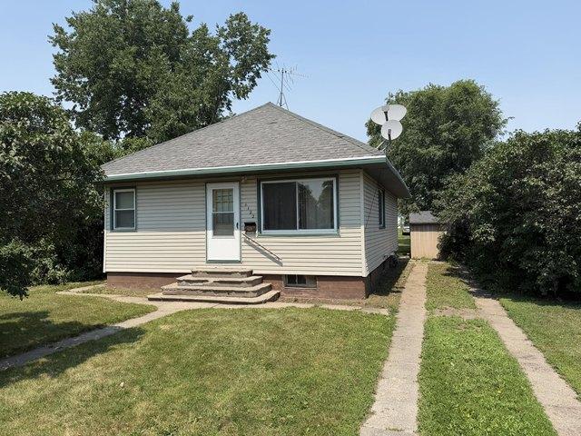 1122 9th Ave SW, Aberdeen, SD 57401
