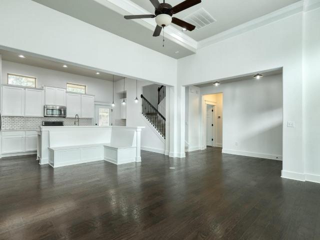 11233 Avery Station Loop