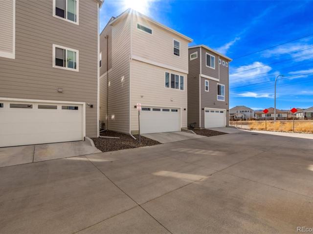 11232 W 53rd Dr, Arvada, CO 80002 | MLS #3291