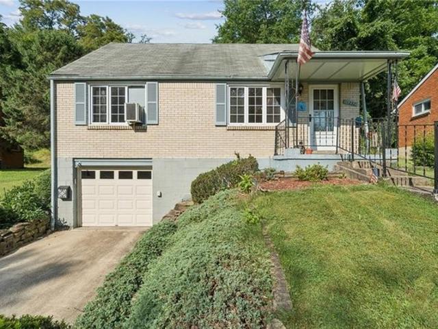 11232 Azalea Dr, Pittsburgh, PA 15235