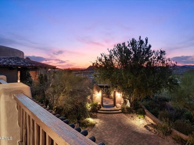 11237 e troon mountain drive