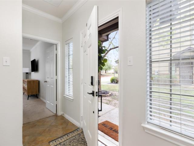 11237 Lost Maples Trl