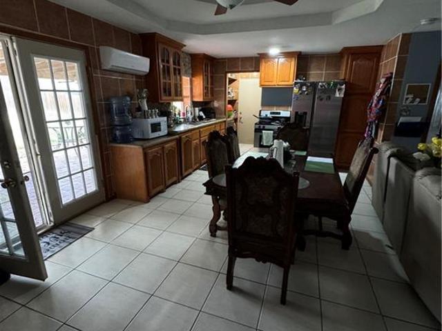 11235 N Moorefield Road