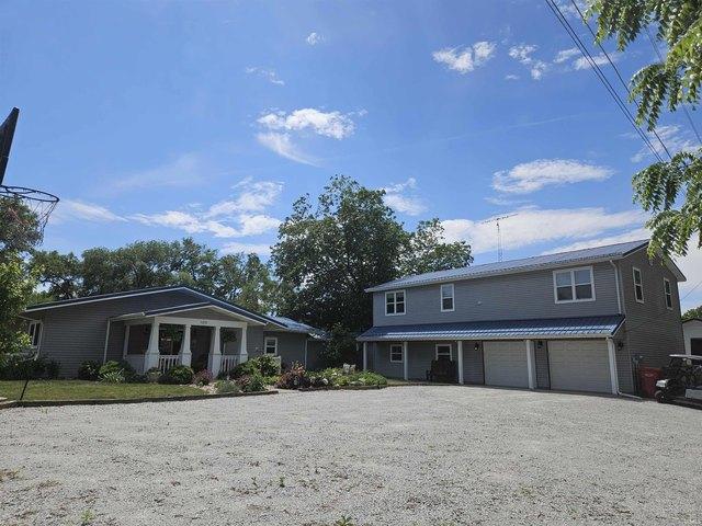 11235 N Lower Lake Shore Dr, Monticello, IN 47960