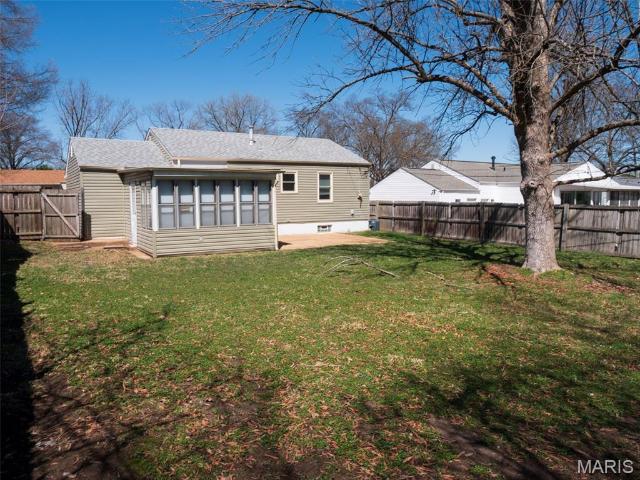 11236 Marley Dr, St. Louis, MO 63123 | Compass