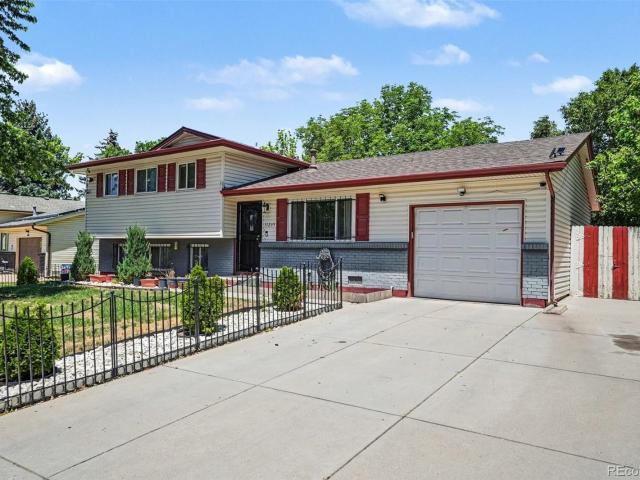 11239 E Center Avenue
