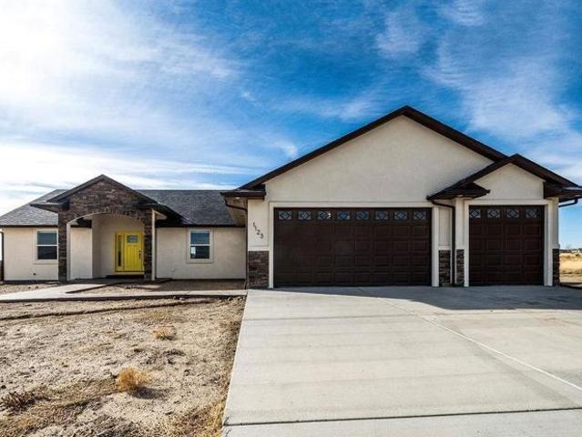 1123 N Arrowweed Ln, Pueblo West, CO 81007