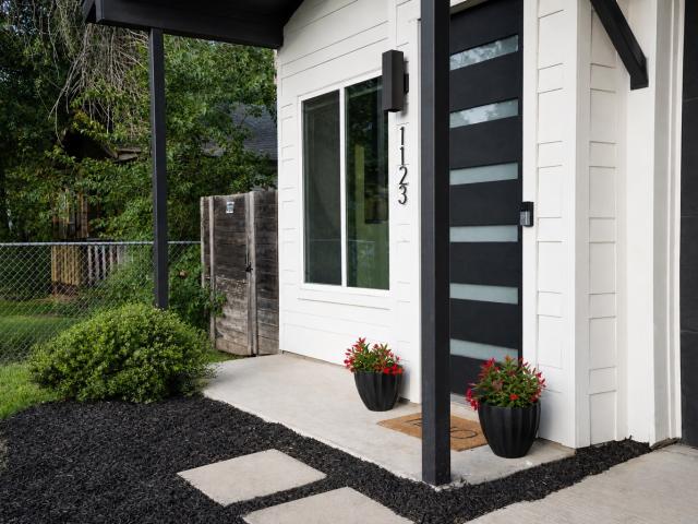 1123 Omega Ave, Unit 1, Austin, TX 78721 | MLS #7154 | Compass