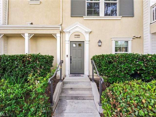 1123 Abelia, Irvine, CA 92606