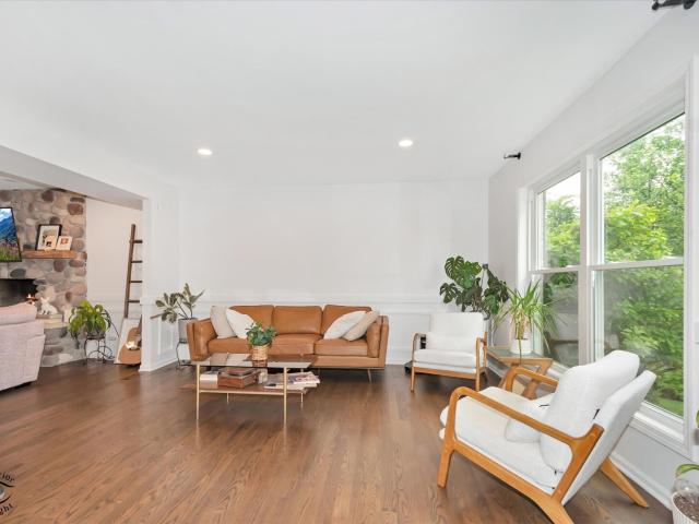 1123 Barber Court