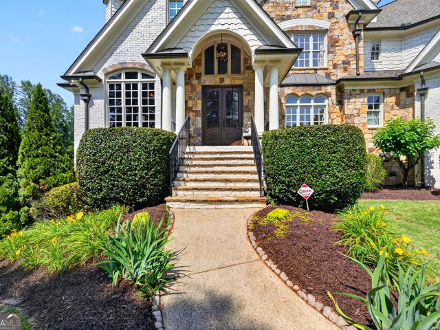 1123 Dee Kennedy Road