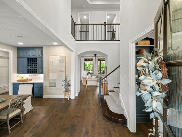 1123 Ellicott Drive