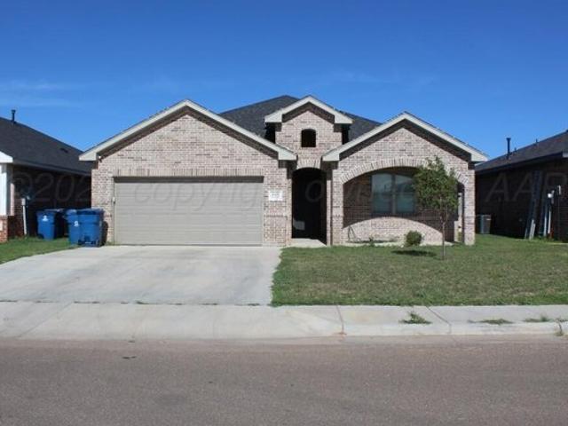 1123 Estacado St, Hereford, TX 79045