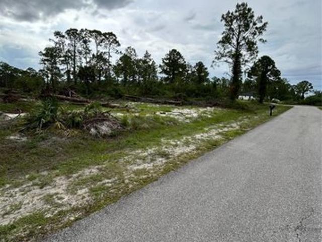 1123 Leroy Ave, Lehigh Acres, FL 33972