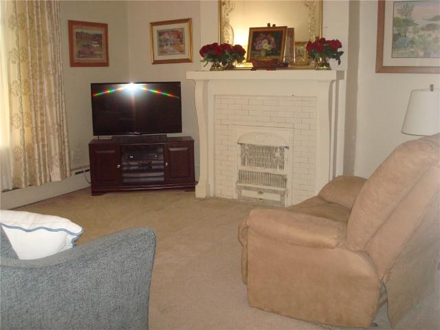 1123 Lowery
