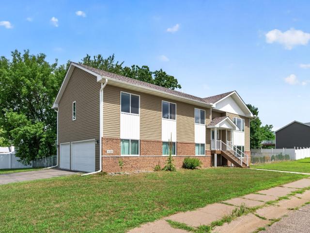 1123 rd Lane NE