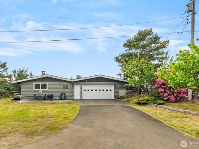 1123 S Aberdeen St, Westport, WA 98595