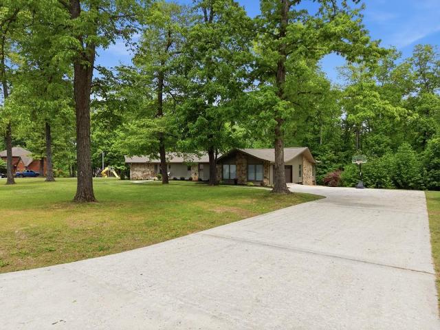 1123 Skyline Dr, Sparta, TN 38583 | MLS #3185 | Compass