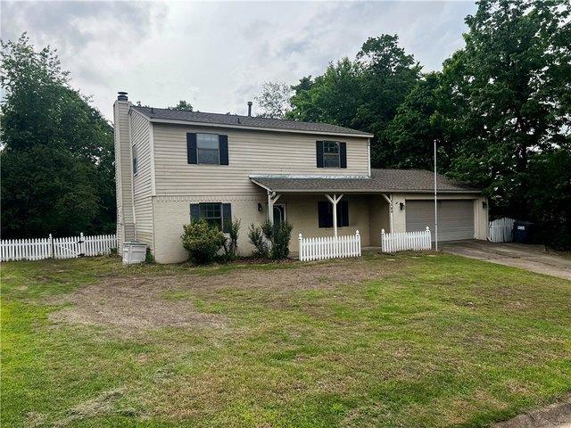 1123 W 19th Ter, Russellville, AR 72801