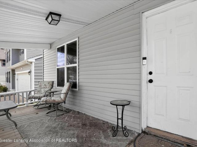1123 W Ottawa Street