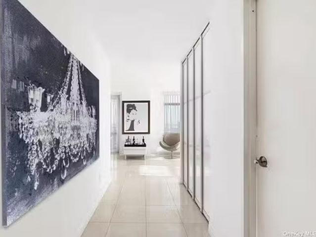 112 01 Queens Boulevard, 8 B, Queens, NY 11375